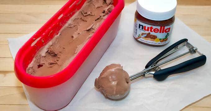 Frozen Nutella Yogurt - Pudge Factor