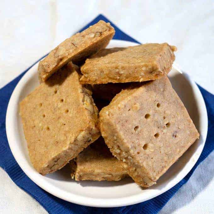 Oatmeal Spice Shortbread - Pudge Factor