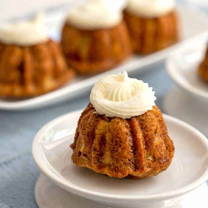 Southern Hummingbird Mini-Bundtlettes - Pudge Factor