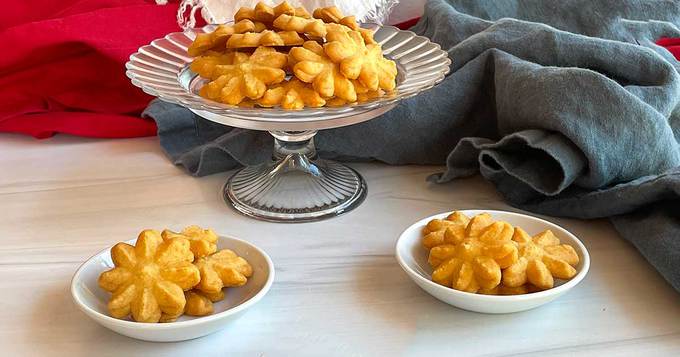 Southern Cheese Spritz Crackers - Pudge Factor