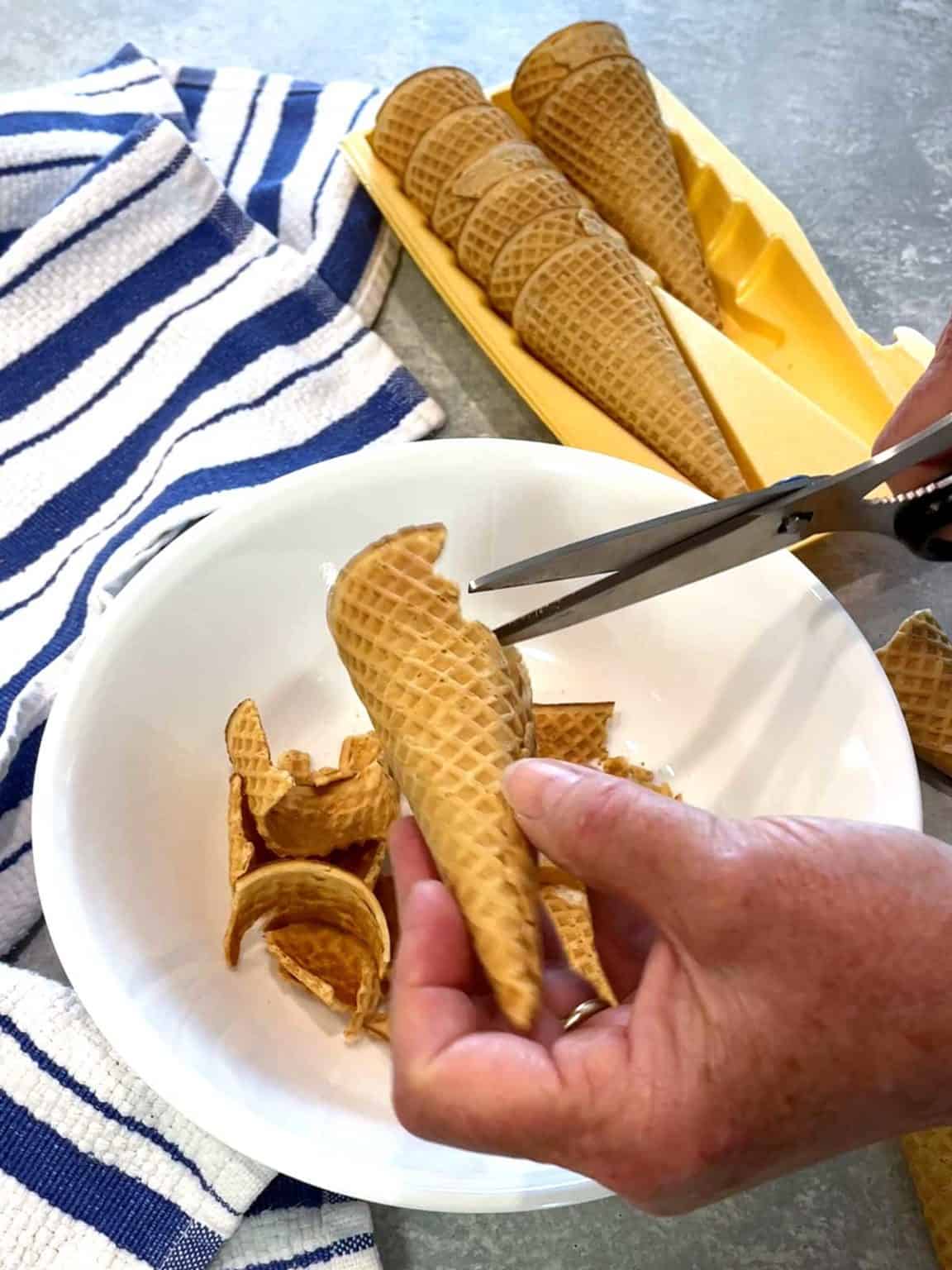 Hold the Cone Copycat - Pudge Factor