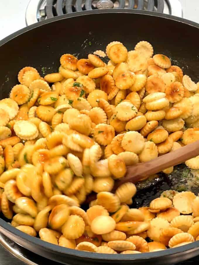 Easy Parmesan Garlic Oyster Crackers - A Perfect Snack - Pudge Factor