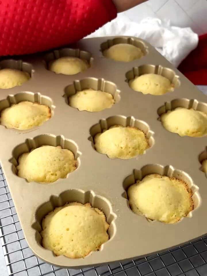 Lemon Bundtinis - Pudge Factor