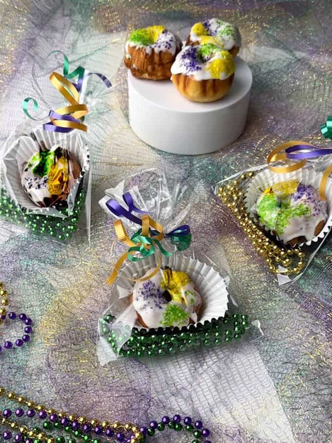 Bite-Sized King Cakes - Pudge Factor