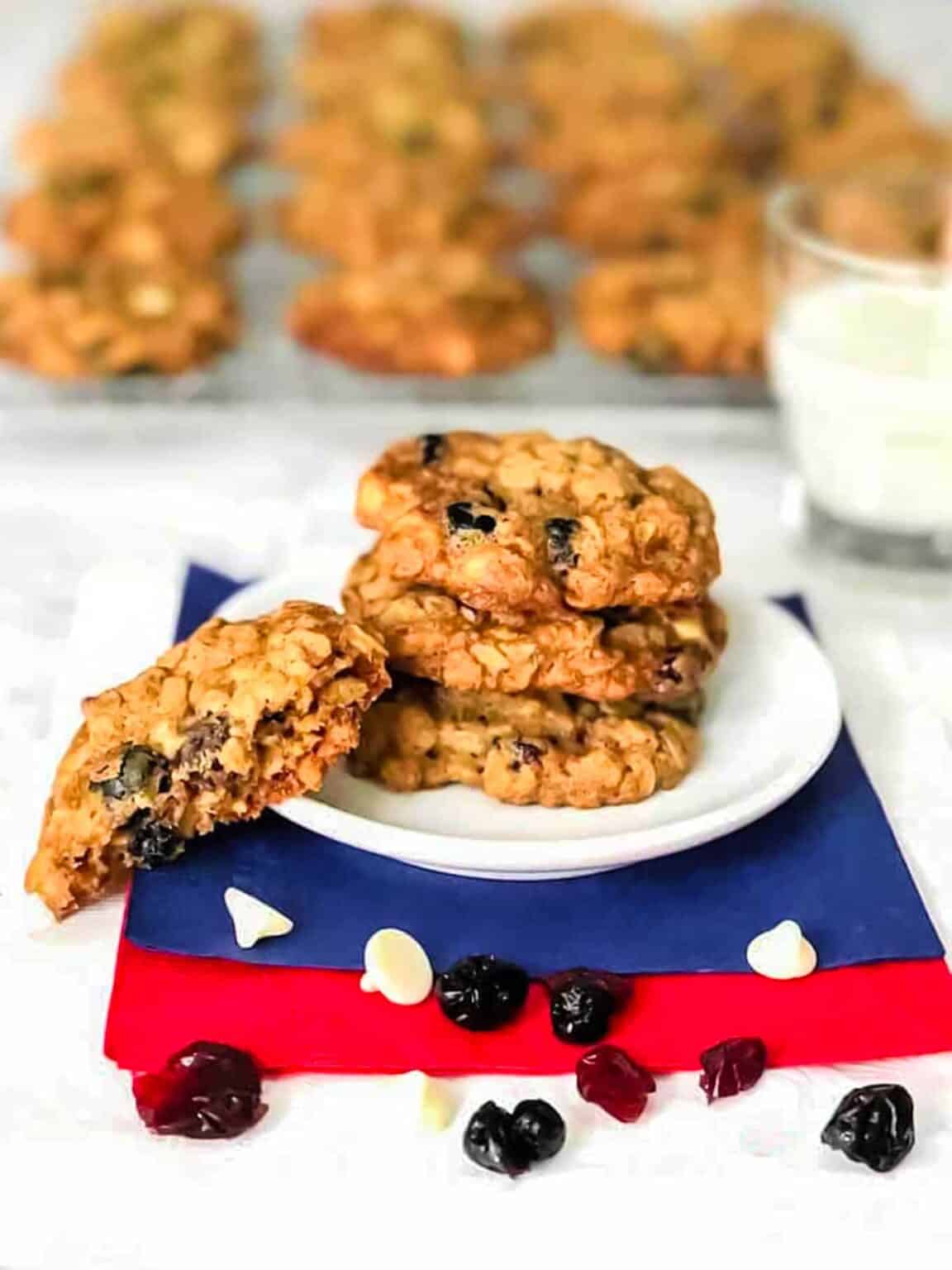 Red White and Blue Oatmeal Cookies - Pudge Factor