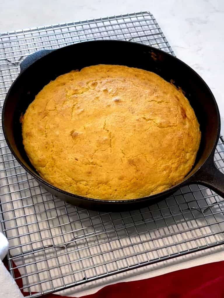 Southern Style Cornbread (Cast Iron Skillet) - Pudge Factor