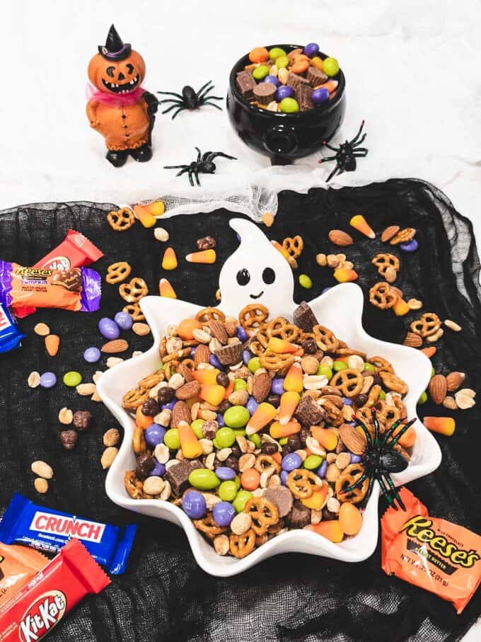 Quick and Easy Trick-or-Treat Snack Mix - Pudge Factor
