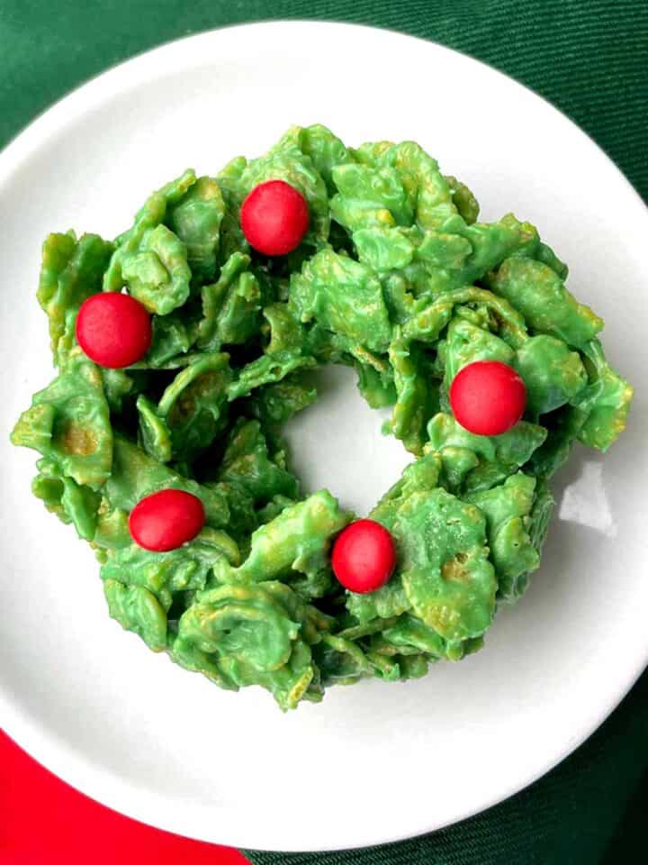 Christmas Corn Flake Wreaths: A Sweet and Easy Treat - Pudge Factor