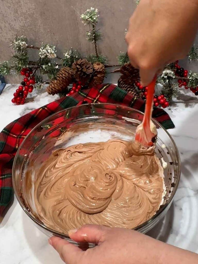 The Ultimate Hot Chocolate Dip - Pudge Factor