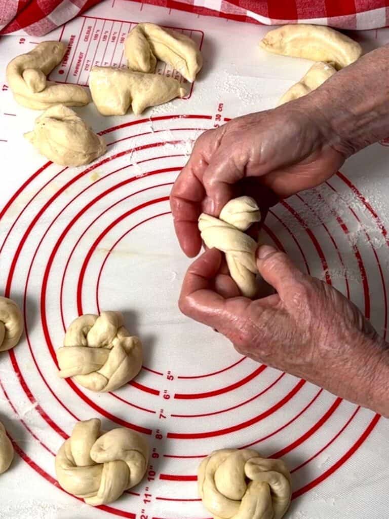 Easy Garlic Knots in Food Processor - Pudge Factor