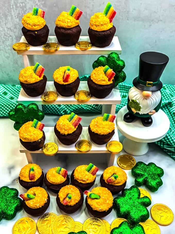 Pots of Gold Cookie Cups - Pudge Factor