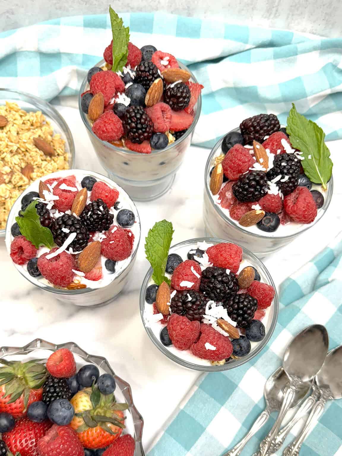 Easy Yogurt Berry Parfaits with Granola - Pudge Factor