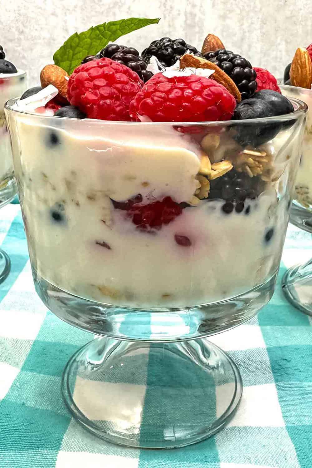 Easy Yogurt Berry Parfaits with Granola - Pudge Factor