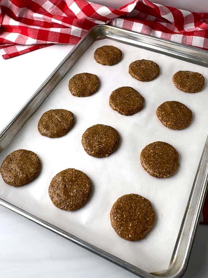 Oatmeal Creme Pies - Better than Little Debbies - Pudge Factor