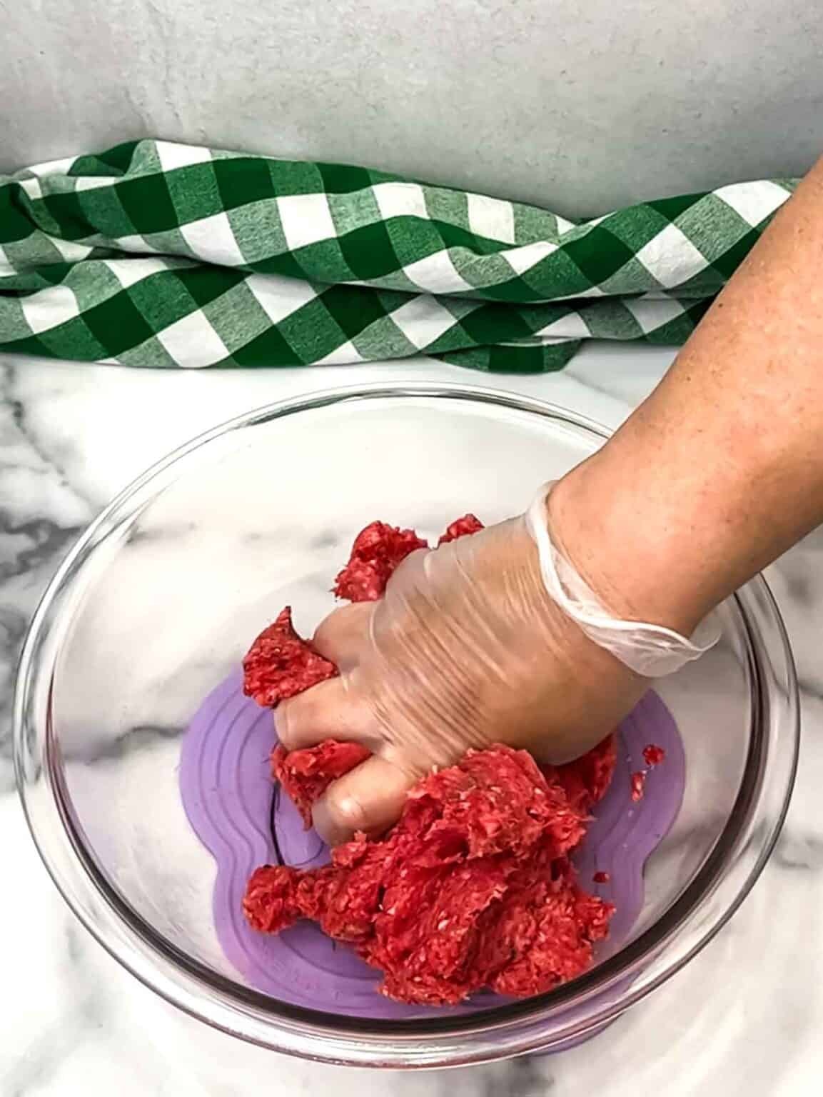 Cheeseburger Pretzel Bites - Pudge Factor