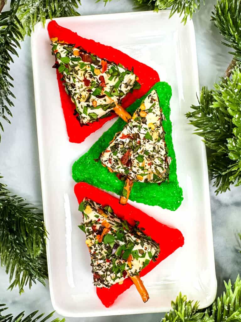 Quick & Easy Holiday Cheese Trees - Pudge Factor