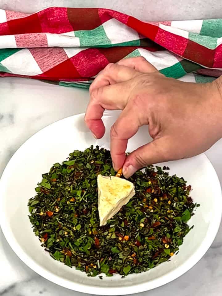 Quick & Easy Holiday Cheese Trees: The Ultimate Festive Appetizer ...