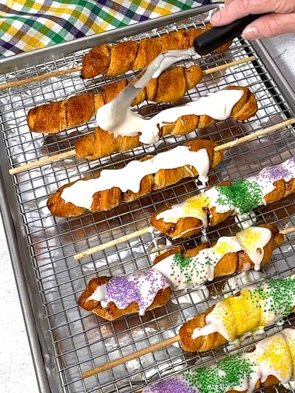 Quick and Easy King Cakes on a Stick - Pudge Factor